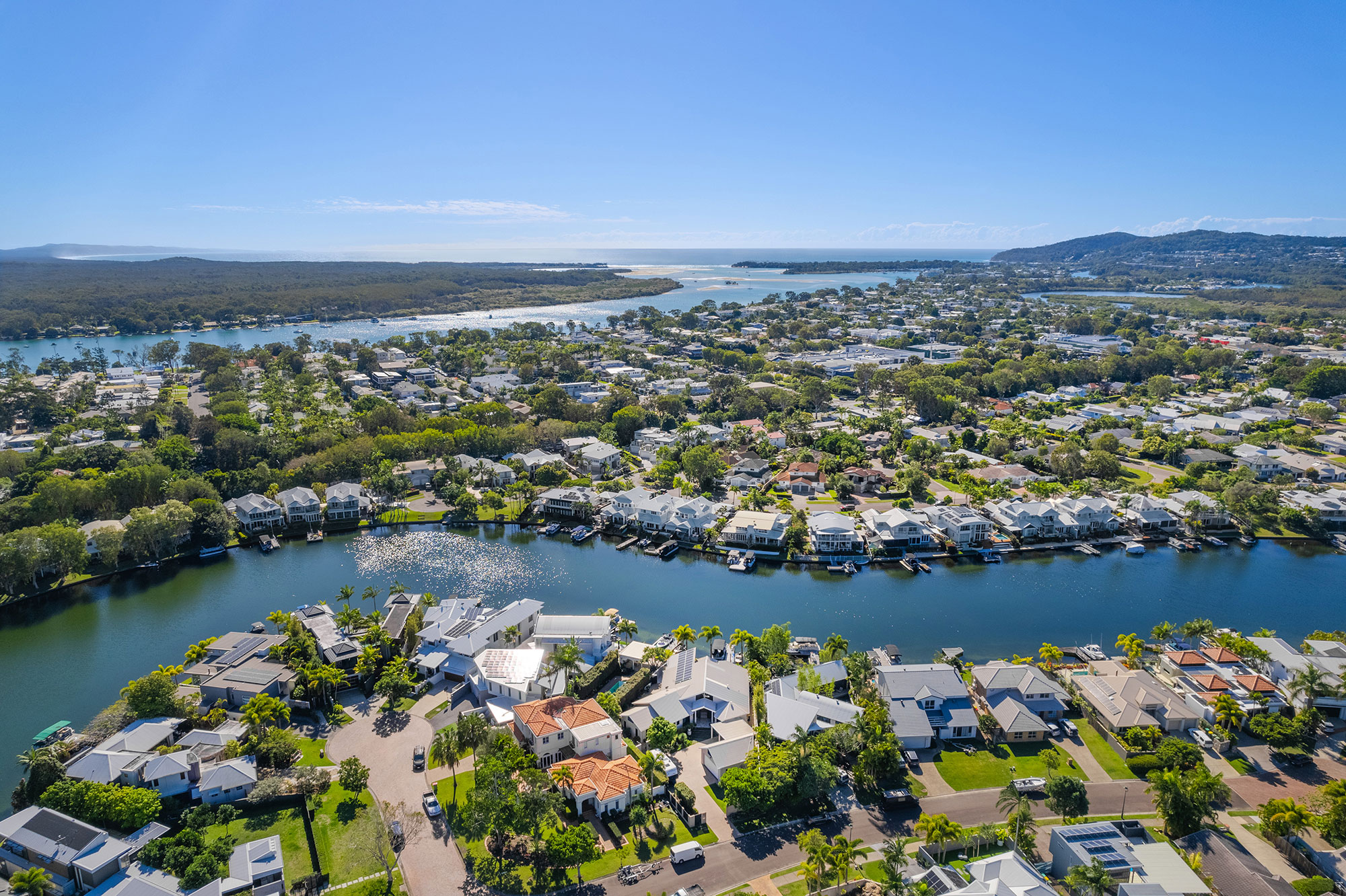 Noosa Waters Waterfront - Reed and Co